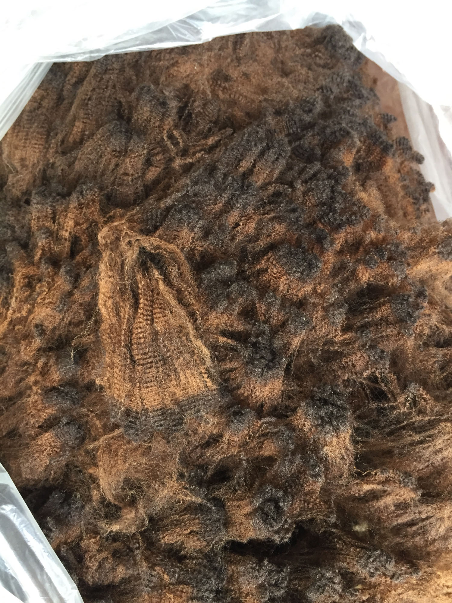 Merino fleeces, white and natural colored, micron tested